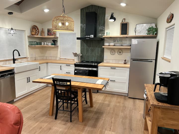 Heart Of Monument - Cottage - Monument Lake, Monument