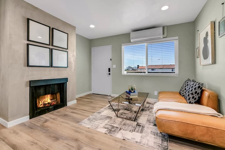 Hb5c-beach Home In Town - Garden Grove, CA