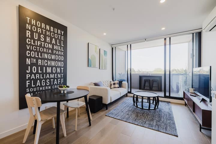 Trendy Northcote Getaway With Urban Comforts - Brunswick