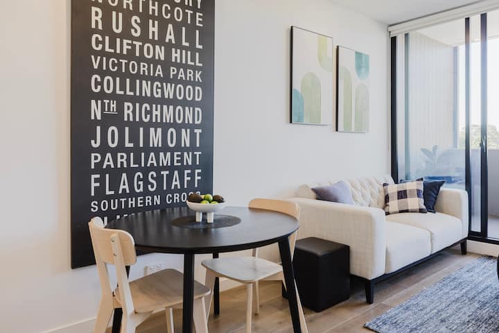 Trendy Northcote Getaway With Urban Comforts - Brunswick