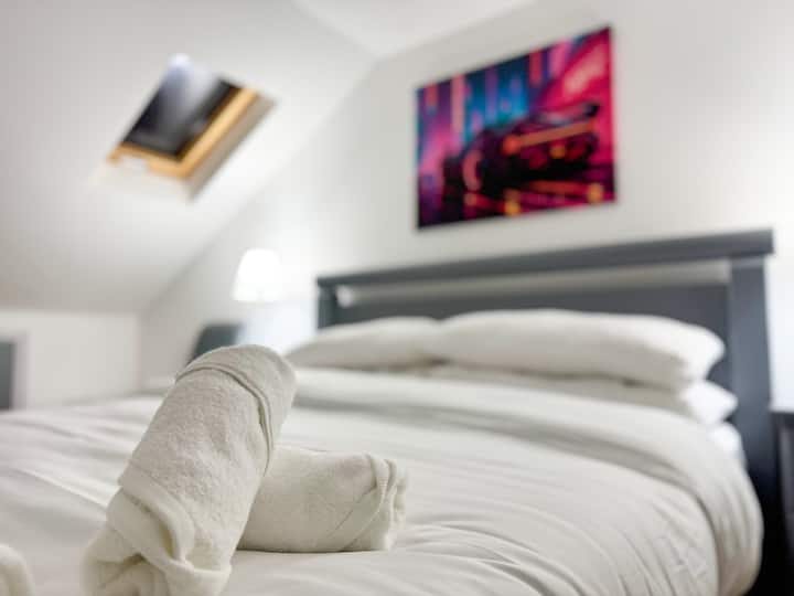 North London Spacious 7- Bedroom House - Chingford