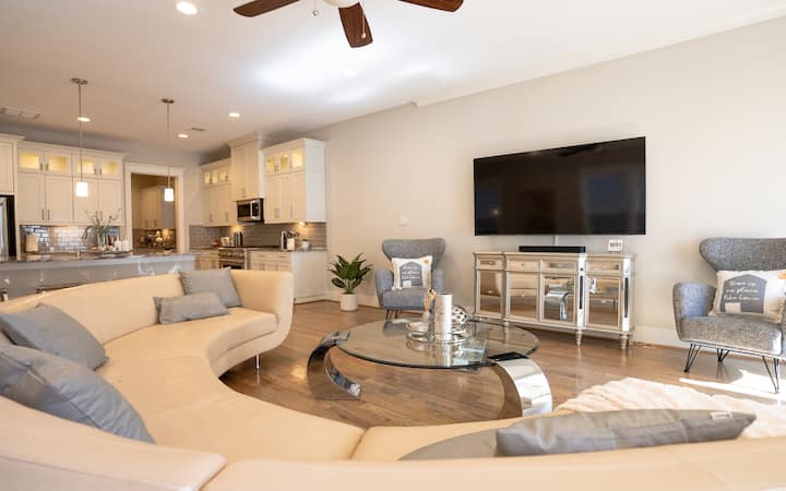 Central Heights Home - Houston, TX