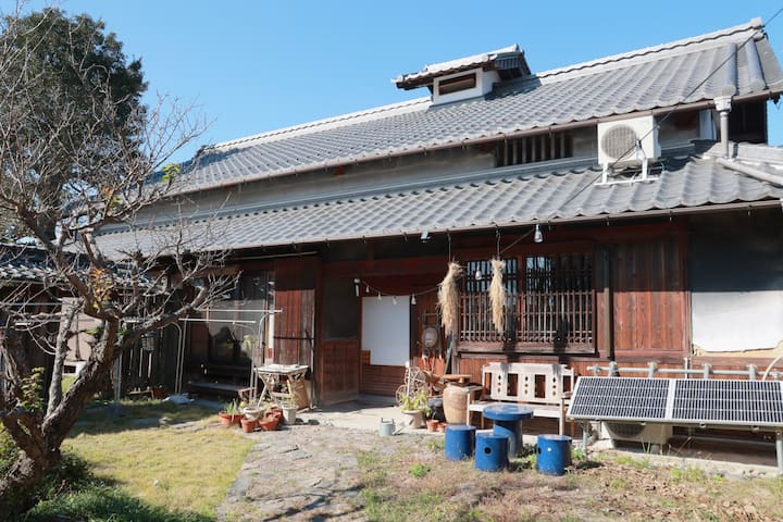 An Ecological Inn In A Traditional Japanese House - 琵琶湖