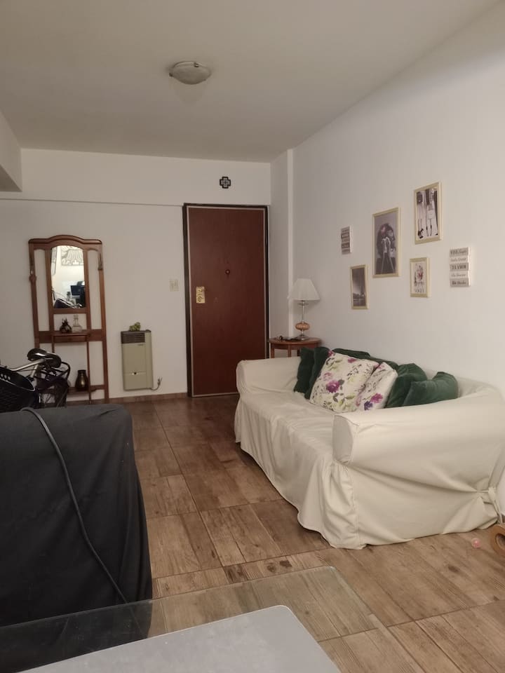 Habitación  Persona En Palermo. - Buenos Aires