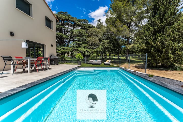 Villa Avec Piscine à La Semaine - Le Crès