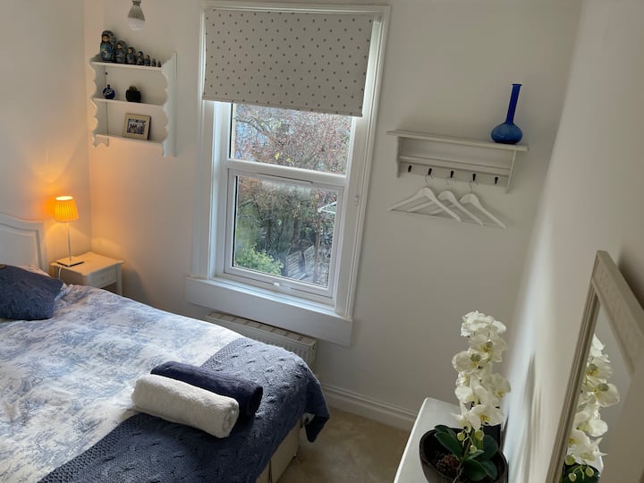 Cosy Room Near Bath - Bradford-on-Avon