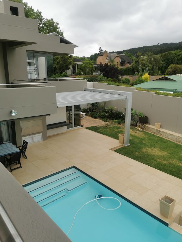 Piece Of Paradise - Somerset West