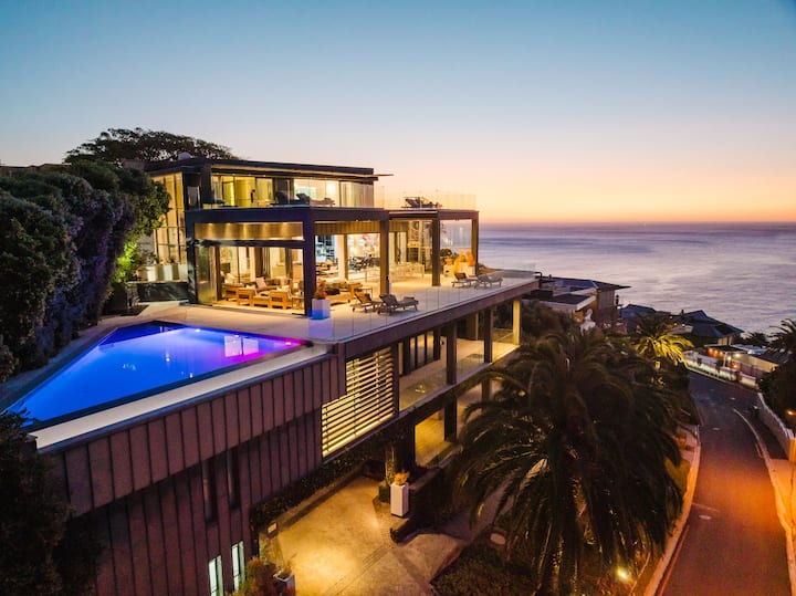 Opulent 7bedroom Coastal Retreat - Camps Bay