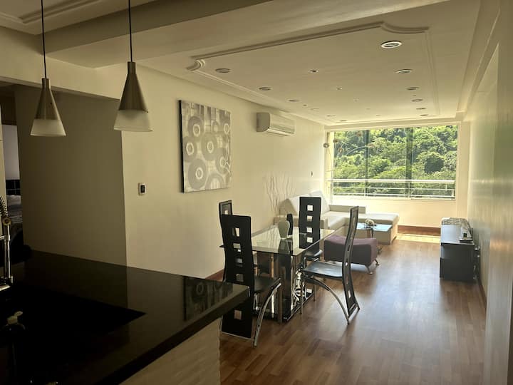 Amplio Y Cómodo Apartamento - Caracas