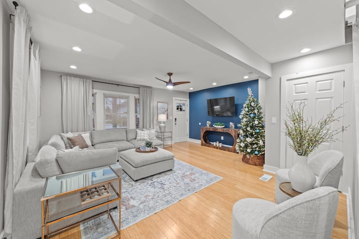 3br Ohio City-retreat -Walk To Winterfest&markets! - Cleveland, OH