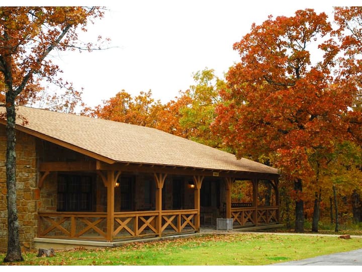 Postoak Lodge & Retreat Lodge 7 - Tulsa, OK