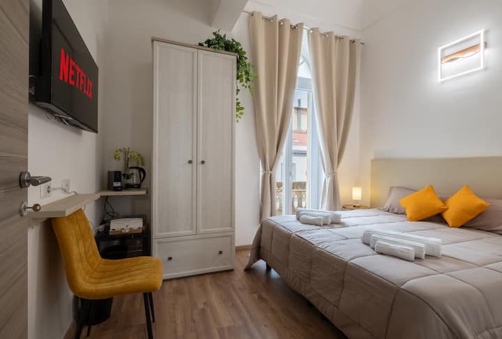 Basic Deluxe Viaroma106apartment - Sassari, Italia