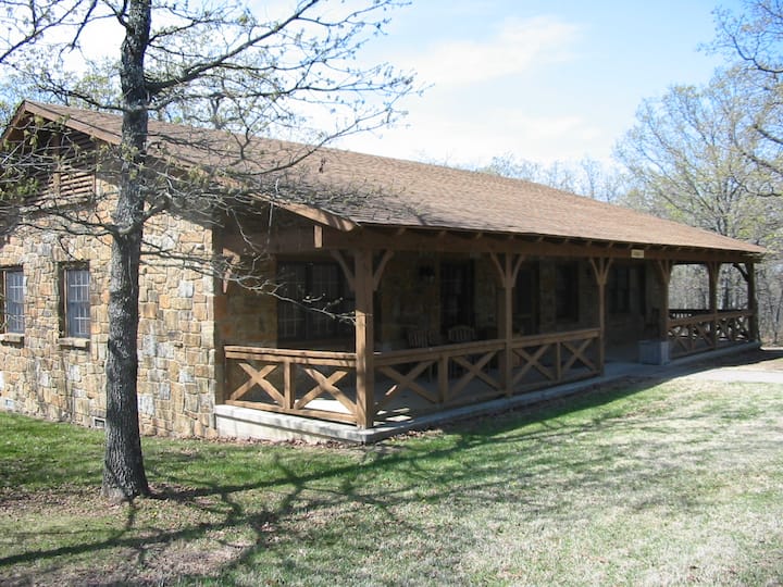 Postoak Lodge & Retreat Lodge 8 - Tulsa, OK