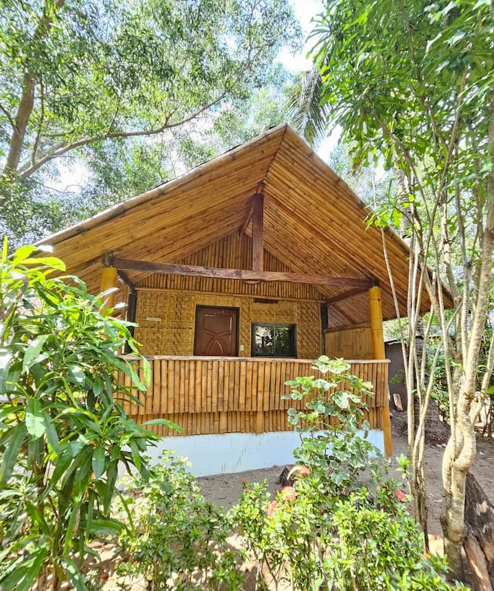 Bamboo Cottage 2 - Sugar Beach - Sipalay