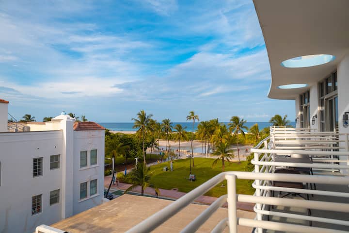 Ocean View 1-bedroom On Ocean Dr - South Beach, FL
