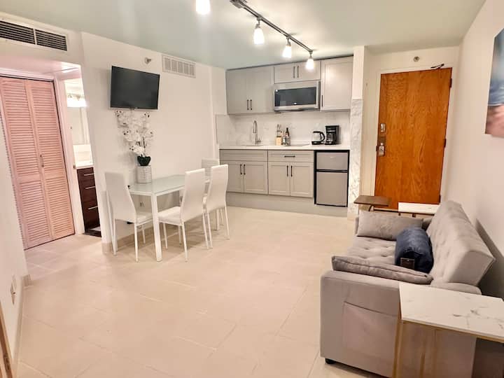 Downtown Honolulu Relaxing Suite - هاواي