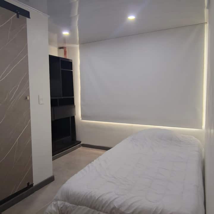 Hab Privada A 10 Min Aeropuerto - Bogotá
