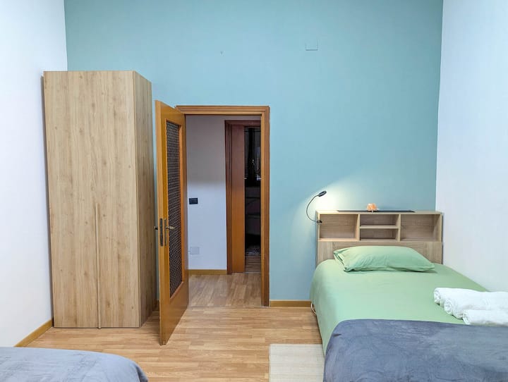 Home4you - Stanza Luna - Treviglio