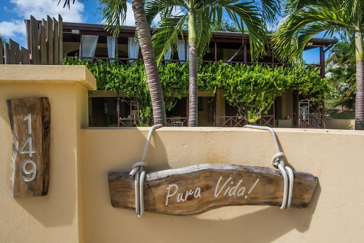 Pura Vida Apartment # 3 - Barbados