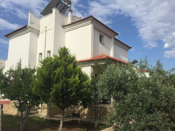 Didim/akbük Site Havuzlu 4+1 -12 Kişilik Yazlık Ev - Akbük