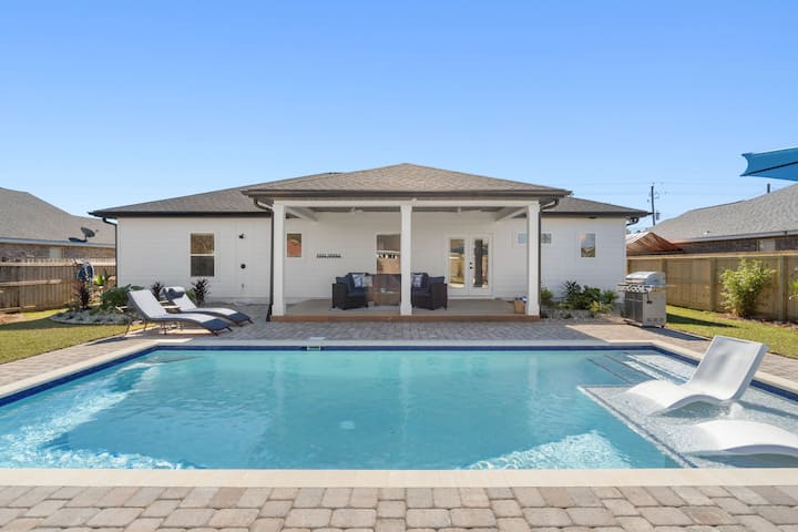 B00k Spring & Summer N0w|heated Pool-game Room - Navarre, FL