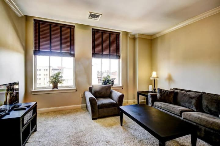 Spacious 1 Bedroom, Free Parking - 巴爾的摩