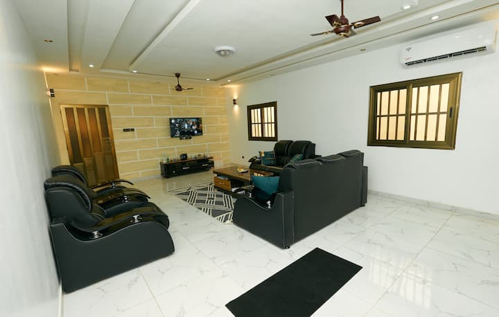 La Maison Blanche Démakpoé Agoé - Togo