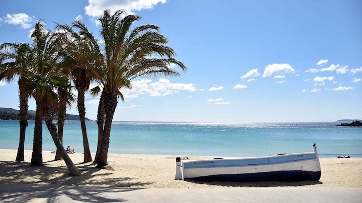 Paradis N°4★plage St Clair à 200m★wifi★clim★park - Le Lavandou