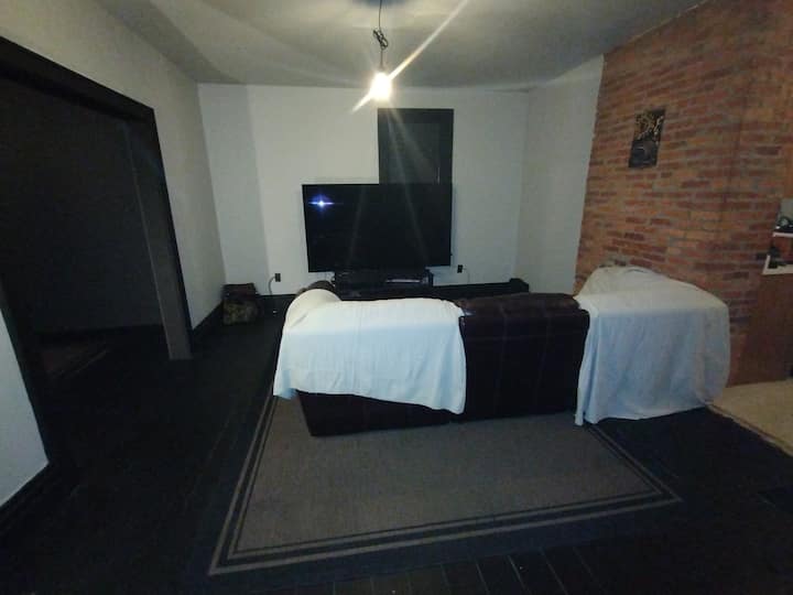 Allegheny River House 15084 - Freeport, PA