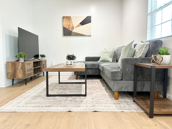 Downtown Winston Bungalow - Winston-Salem, NC