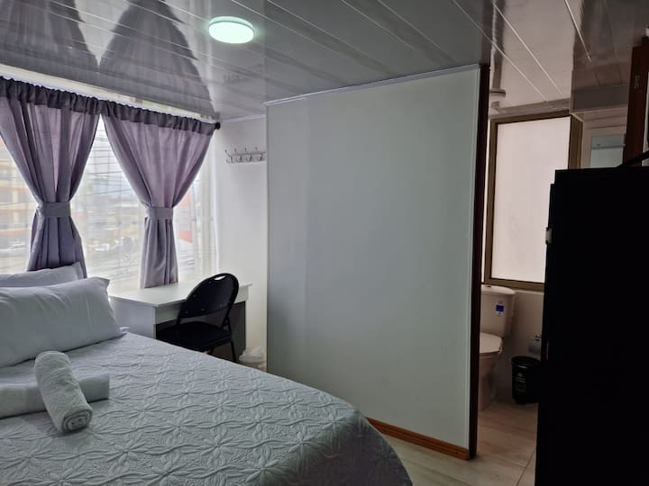 Habitación Baño Privado Y Garaje Moto Manizales - Manizales