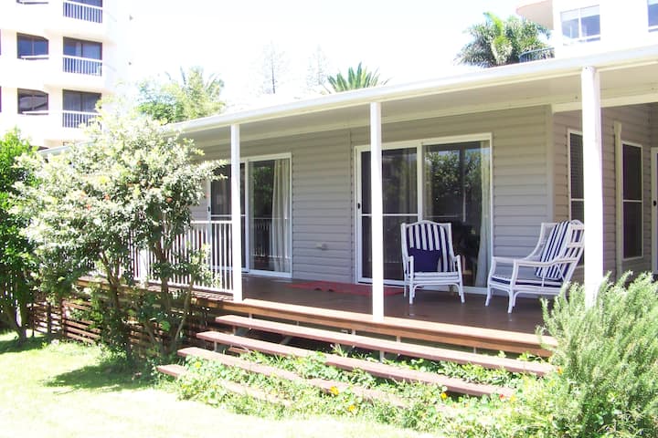 Coolum Tce Cottage - Coolum Beach