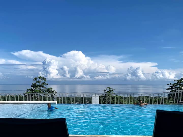 Ocho Rios/beach/river/ 3bdrm/ 3.5bath/island Villa - Ocho Rios