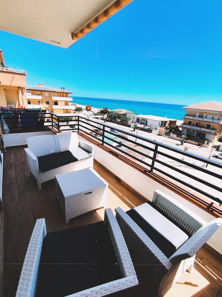 Porto Solare - Kalabrien