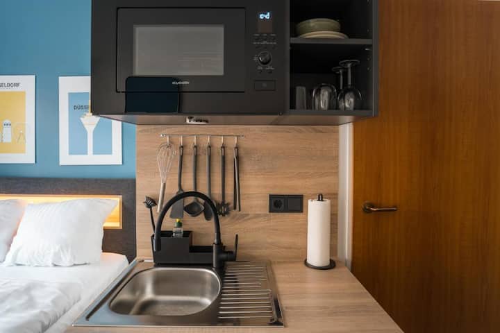 Deluxe Apartment - Antares Apartments - Düsseldorf