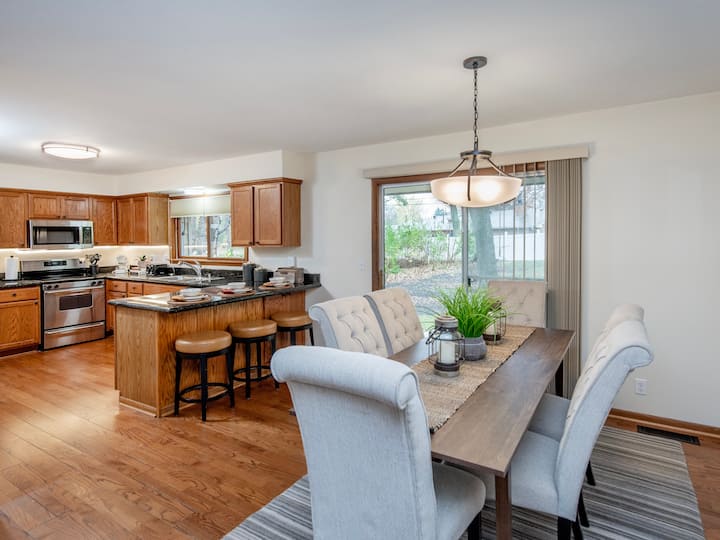 "Cozy Minnesota Retreat" - Crystal Beach, MN