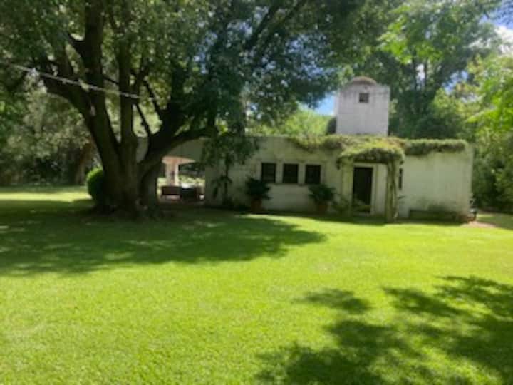 Cuba , Villa De Mayo - Bella Vista