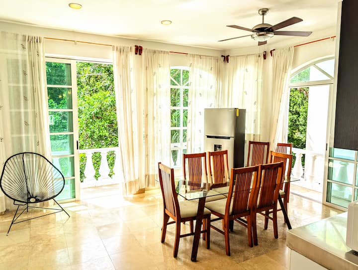 Dual Condos–sleeps 16 Near Beach - Playa del Carmen