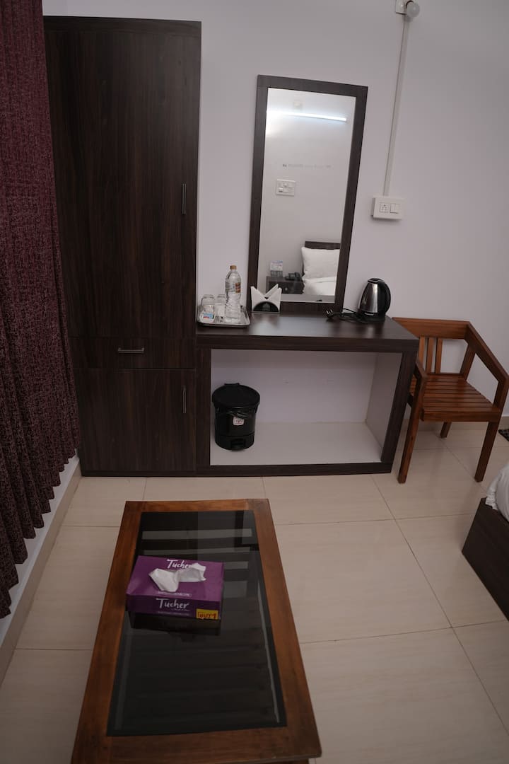 Single Room. - Guruvayur