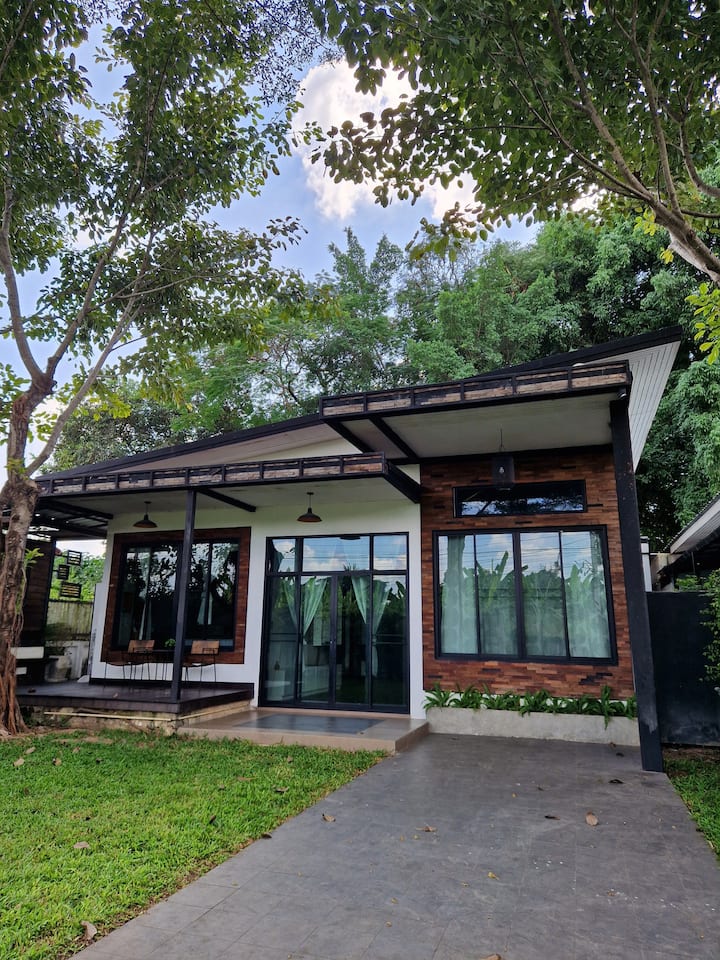 Stylish 3 Bed, Close To Old City 73 - Chiang Mai, Thailand