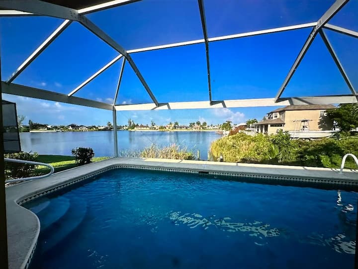 Villa North West - Relax At This Peaceful Place - Cape Coral, FL