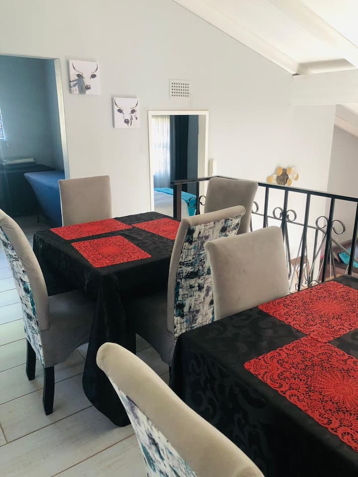 A Room At An Oasis
(Room 1) - Empangeni