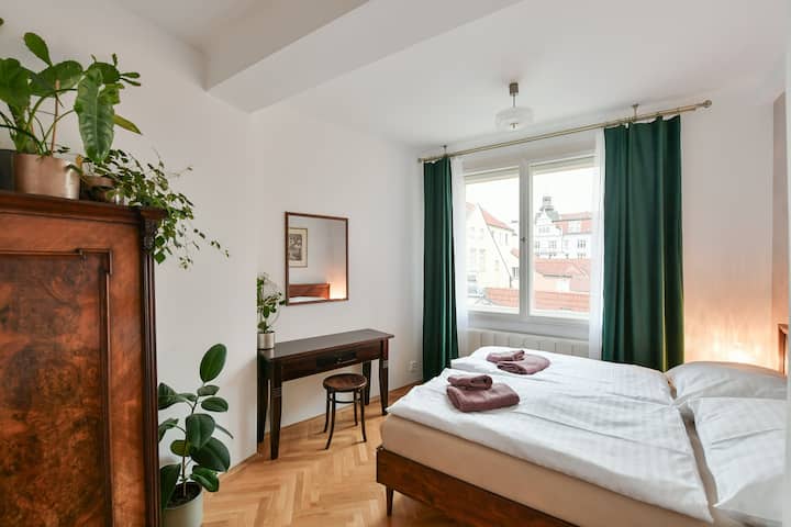 Cosy Apartment Located 220m From Charles Bridge. - 프라하