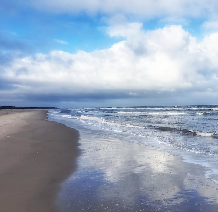 Hyggelig Hytte Med Havudsigt - Hirtshals