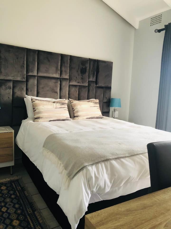 A Room At An Oasis (Room 4) - Empangeni