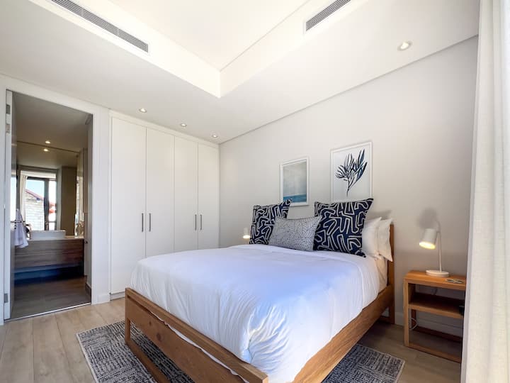 32 On Napier! De Waterkant Gem! - Camps Bay