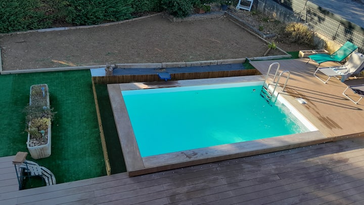 Villa 8 Places Avec Piscine - La Seyne-sur-Mer
