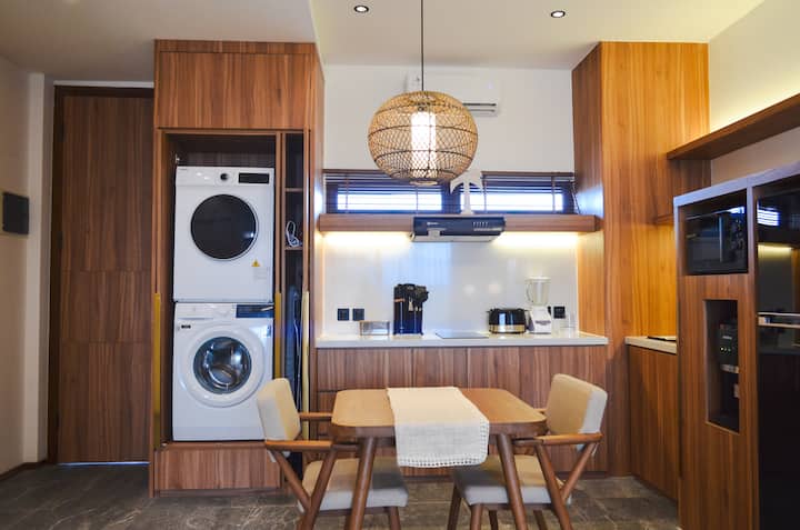 Kammora Living Canggu Loft With Pool & View - Bali