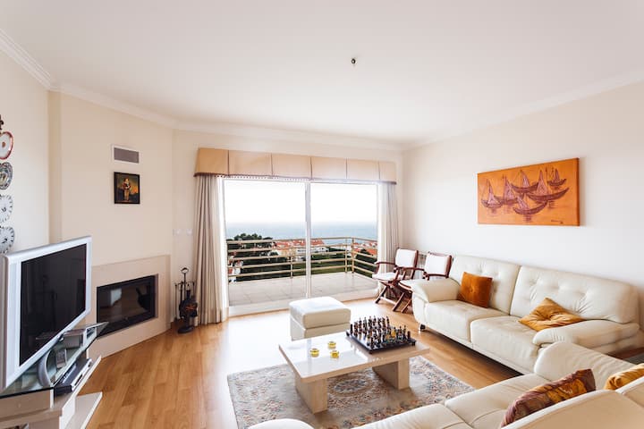 Stylish Oceanview Apartment With Pool - Ericeira