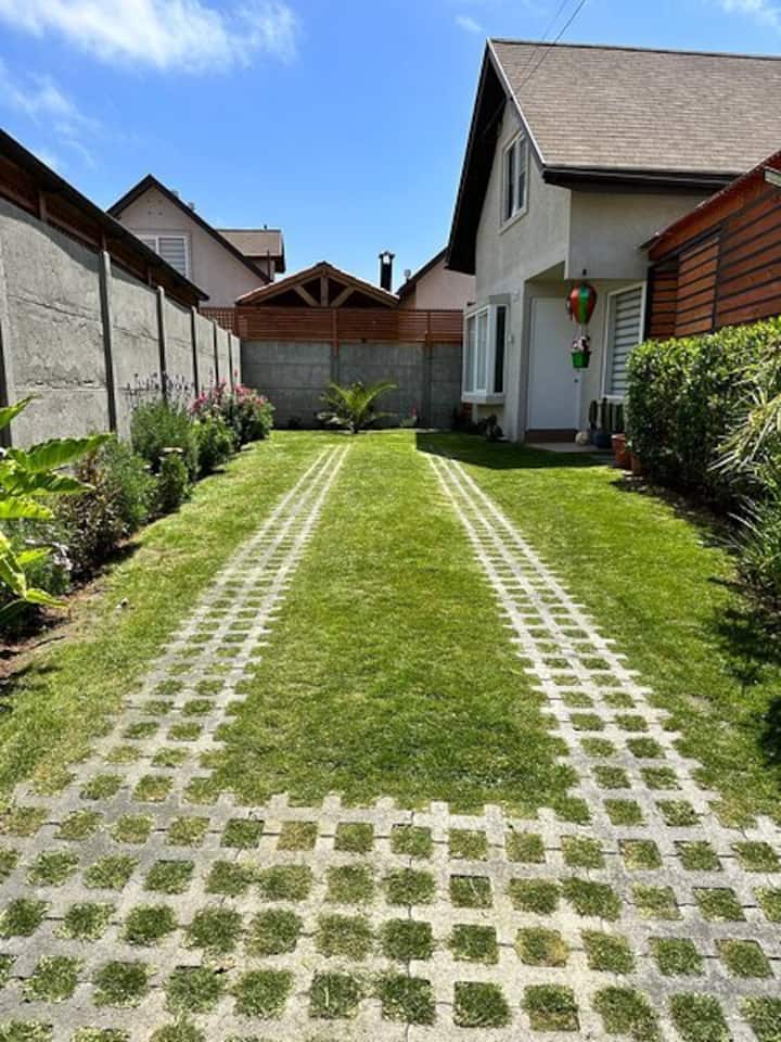 Casa Con Piscina Y Quincho Ideal - La Serena